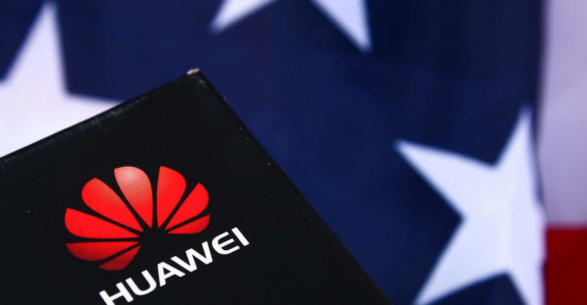 Huawei's Smartphone Shipments Likely to Plummet in 2020 - Pandaily