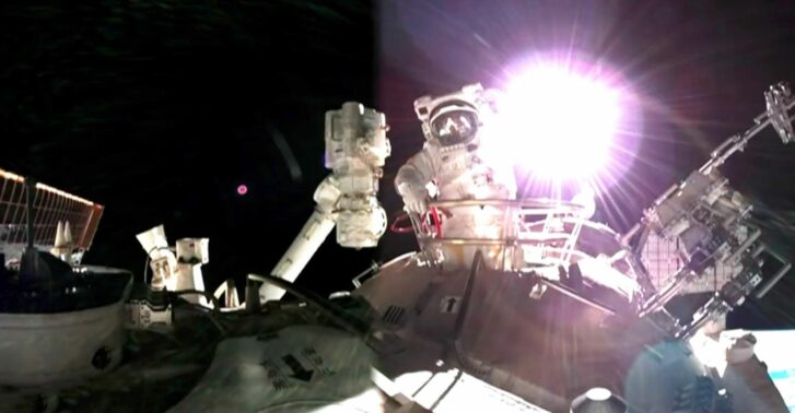 Shenzhou-13 Crew Conducts First Extravehicular Activities, Wang Yaping ...