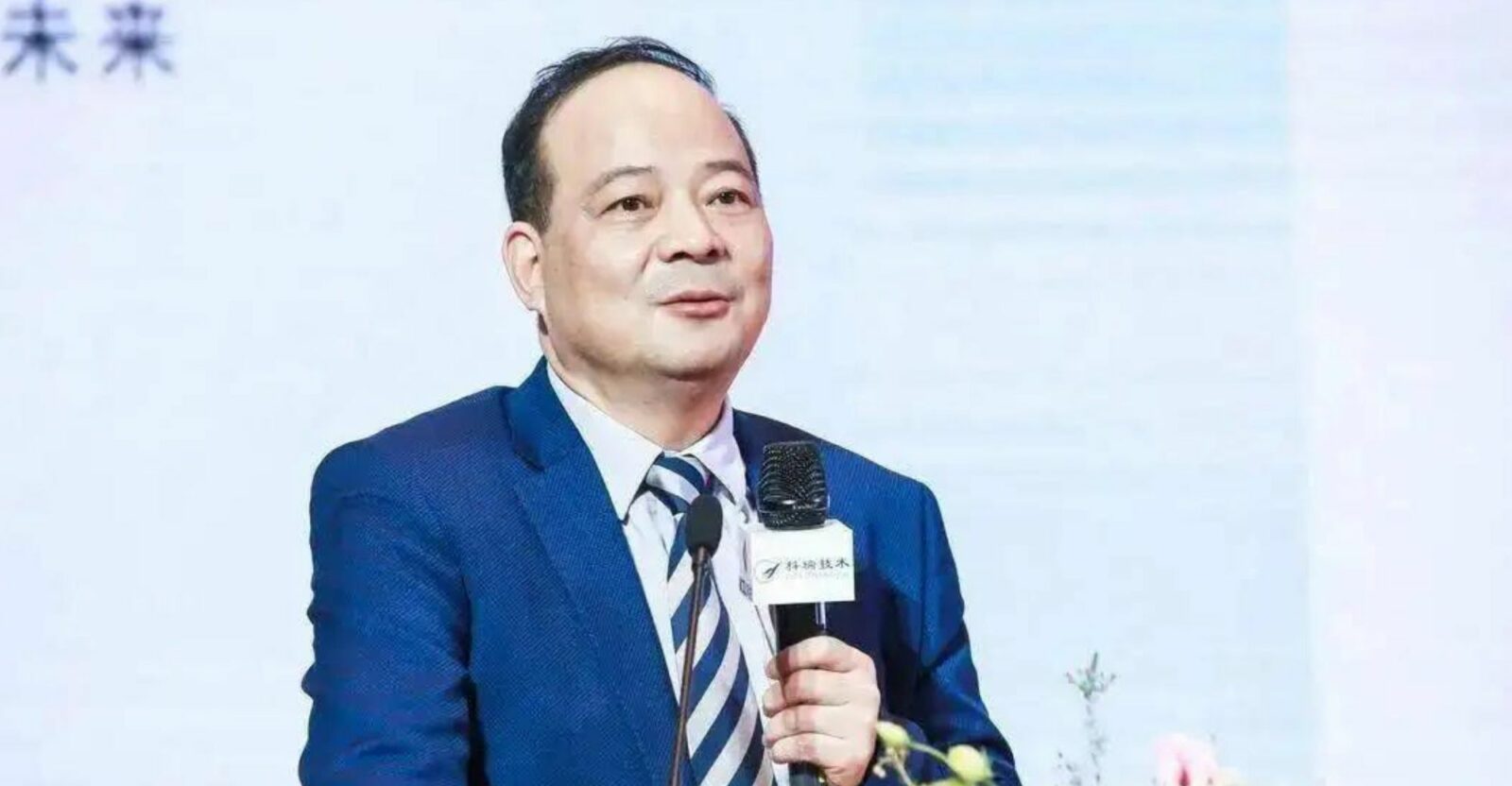 Battery Maker CATL’s Founder Becomes Richest in Chinese Automobile ...