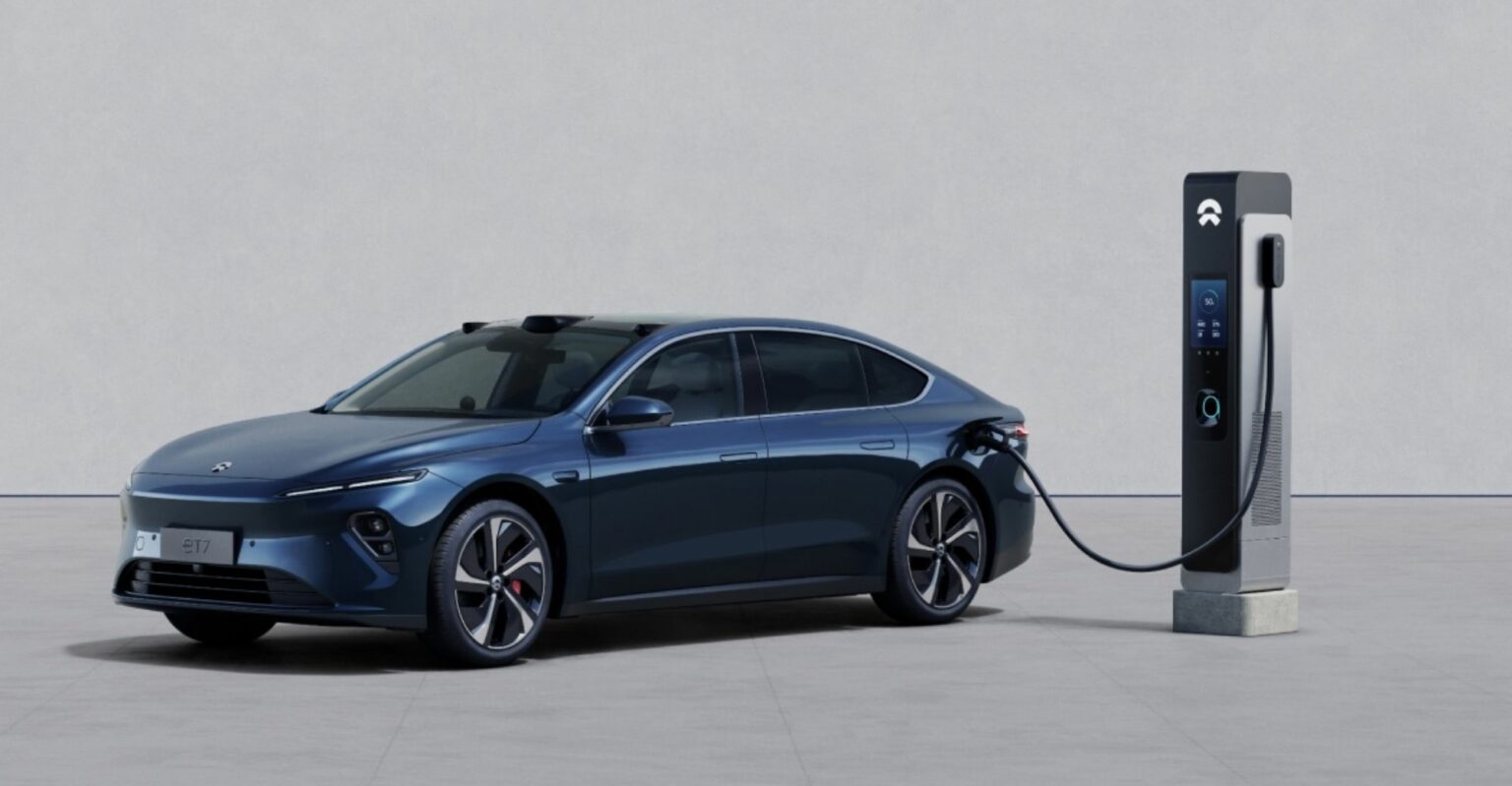 NIO's Third-Gen Battery Swap Station and 500kW Charger to Be Built in ...