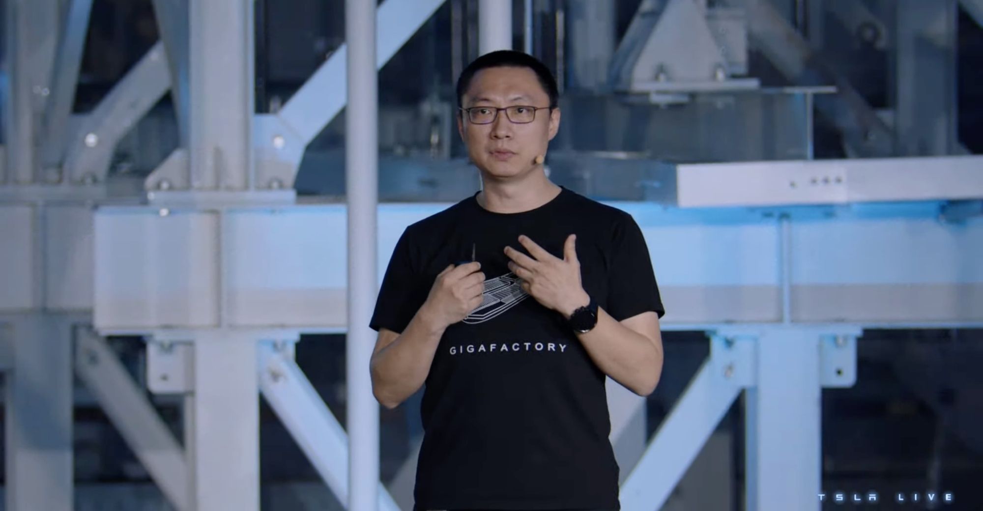 Tom Zhu, Head of Tesla Greater China, Appears on Investor Day - Pandaily