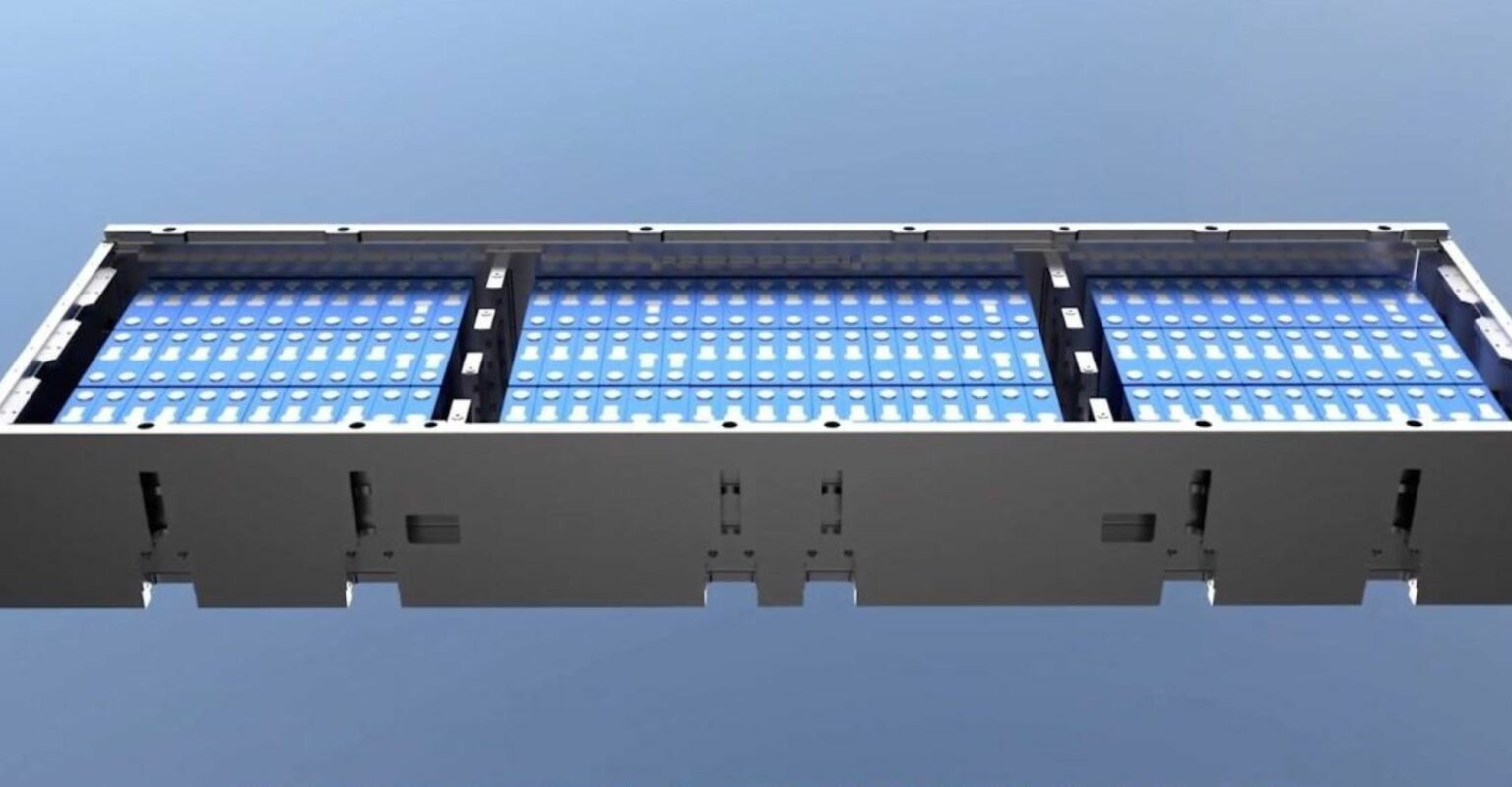 CATL Releases Heavy-duty Truck Battery Swapping Product "QIJI Energy ...